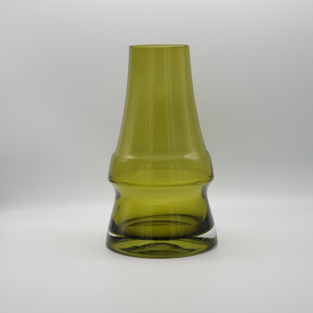 Scandinavian Piippu Vase - Olive Green - Riihimaki by Aimo Okkolin - Etsy