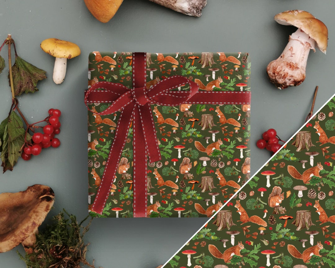 Squirrel Wrapping Paper, Red Squirrel Birthday Gift Wrap, Autumnal Gift ...