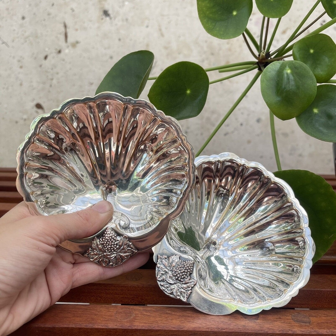 Set of 2 Antique Silver Plate Shell Dishes King George Hallmark Footed ...