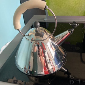 Alessi Bird 9093 Waterkettle Design by Michael Graves for Alessi Italy ...