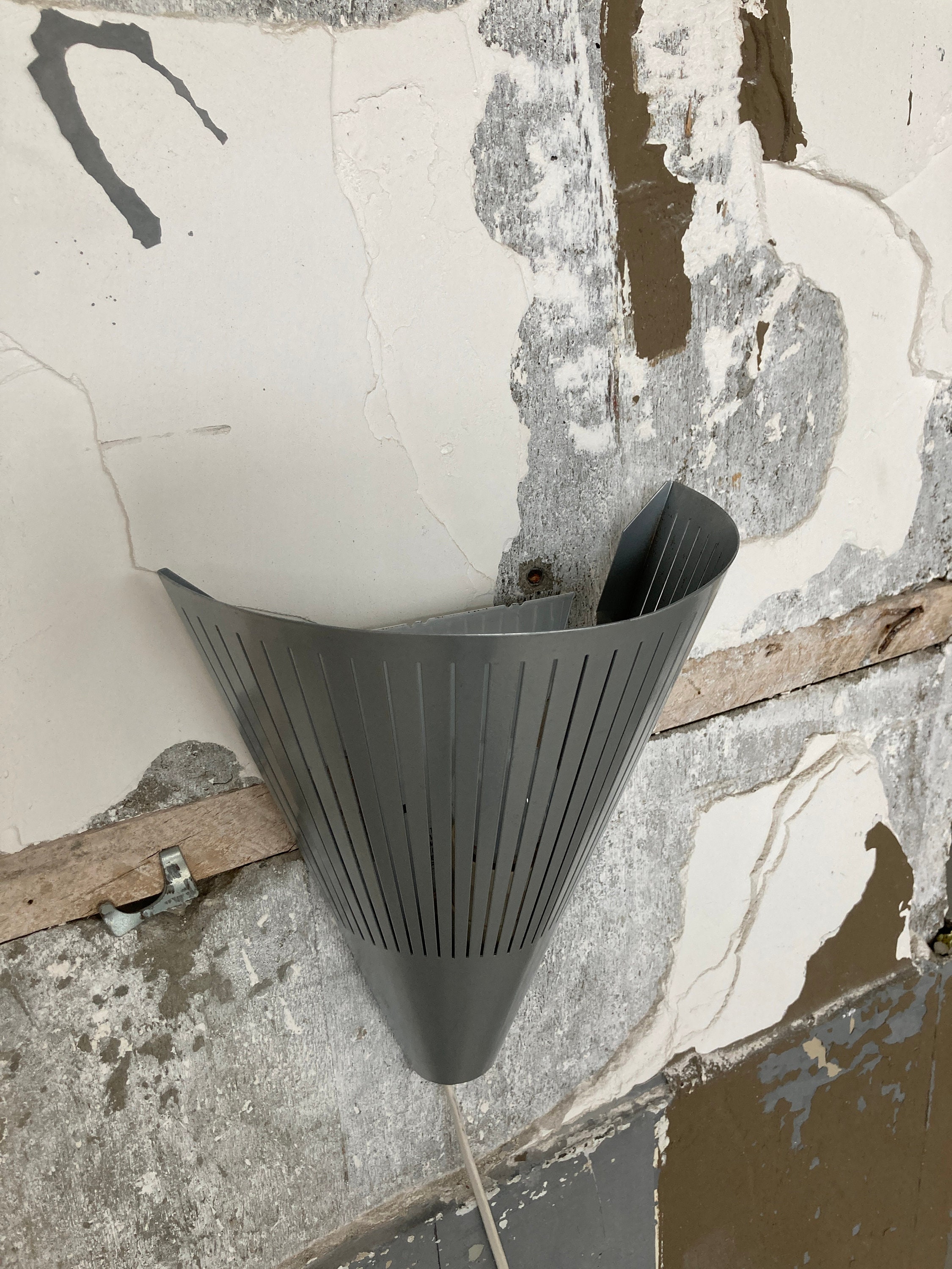 Vintage IKEA Klyka Wall Light Type V9811 90's Design Grey/silver ...