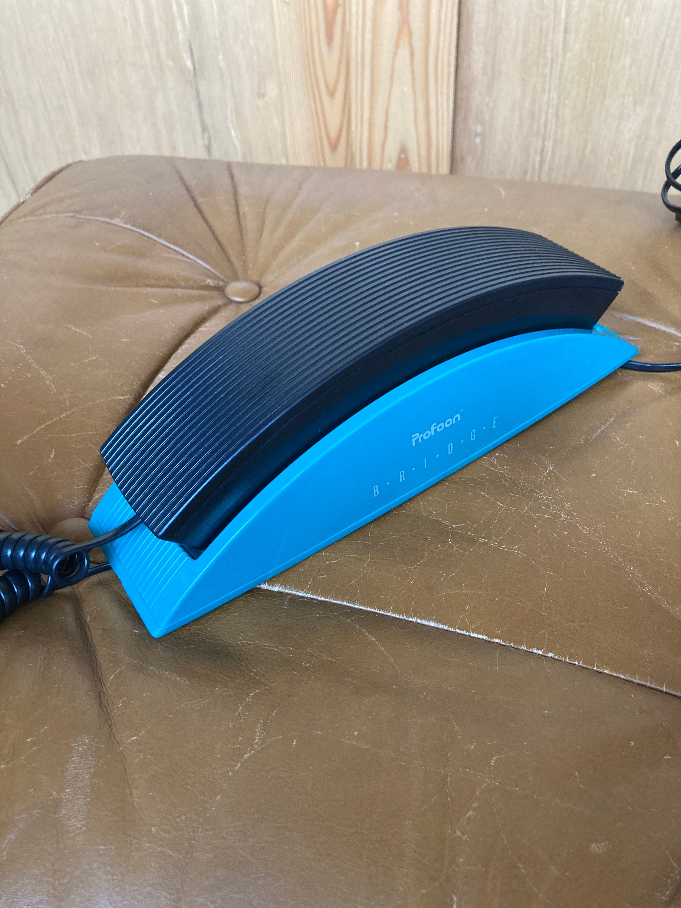 Profoon Bridge TX-535 Design Telephone 80's Design Memphis Style ...