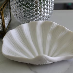 Clam Shell Little Dish, Tray, Catch All - Etsy