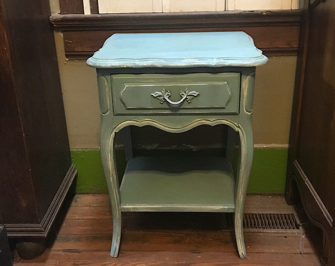 Vintage Night Stand/ Sage Green French Provincial Night Stand/vintage Mid Century Country Farm ...