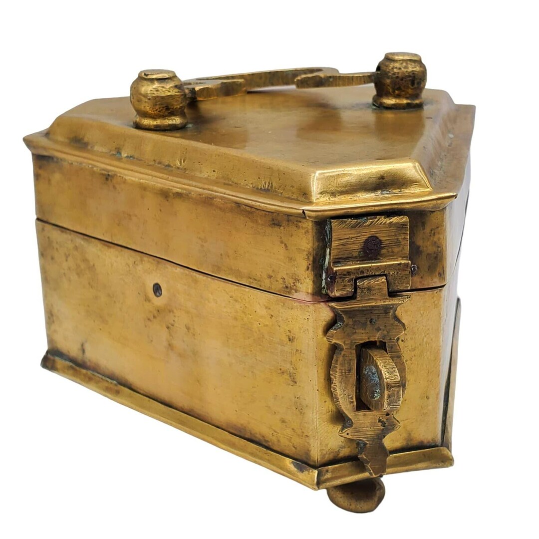 Brass Hinged Box Triangle Shape India Vintage Handled Basket Rustic ...