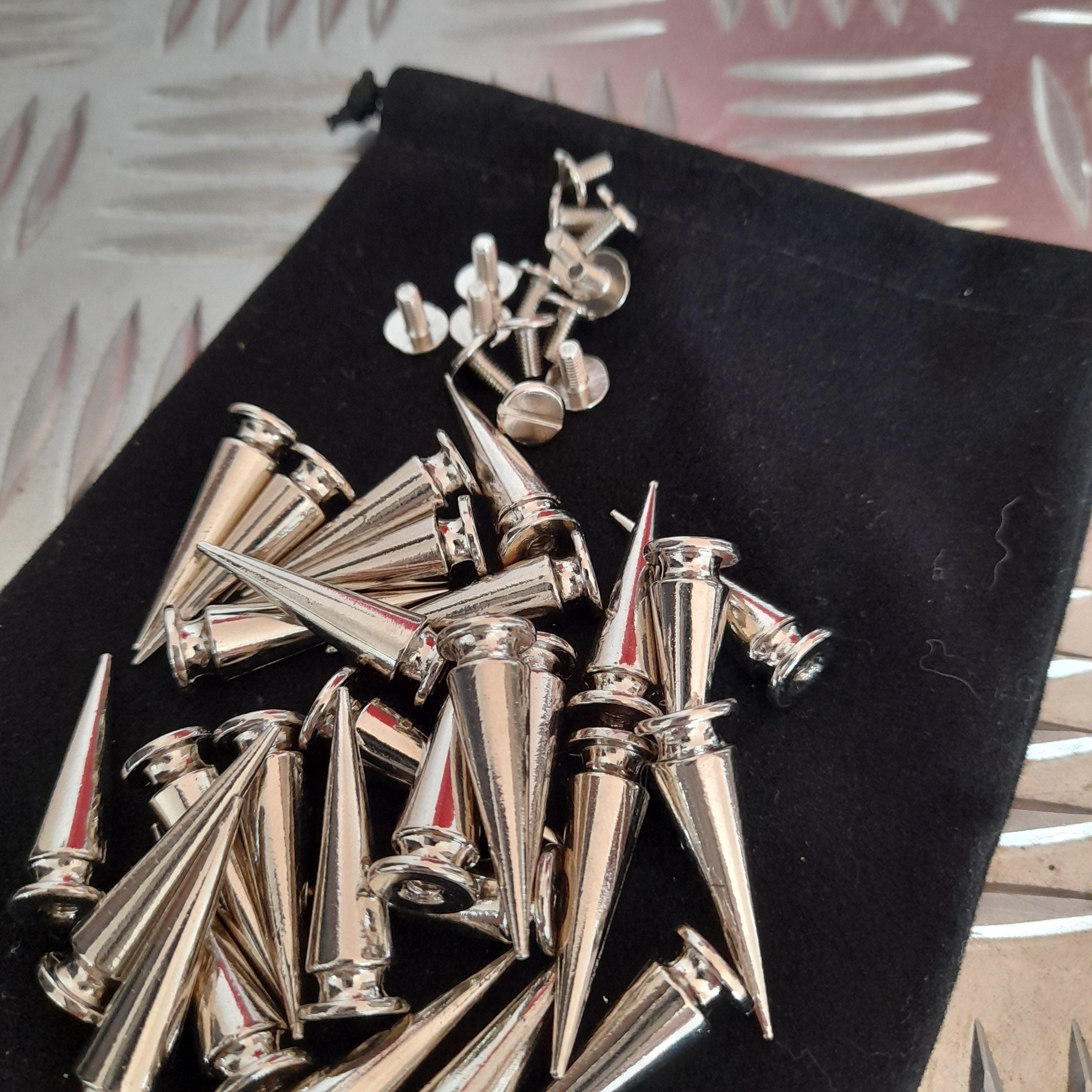 Lot of 100 Stud Spikes With Screws - Spikes - Lot of Spikes - 100 Stud ...