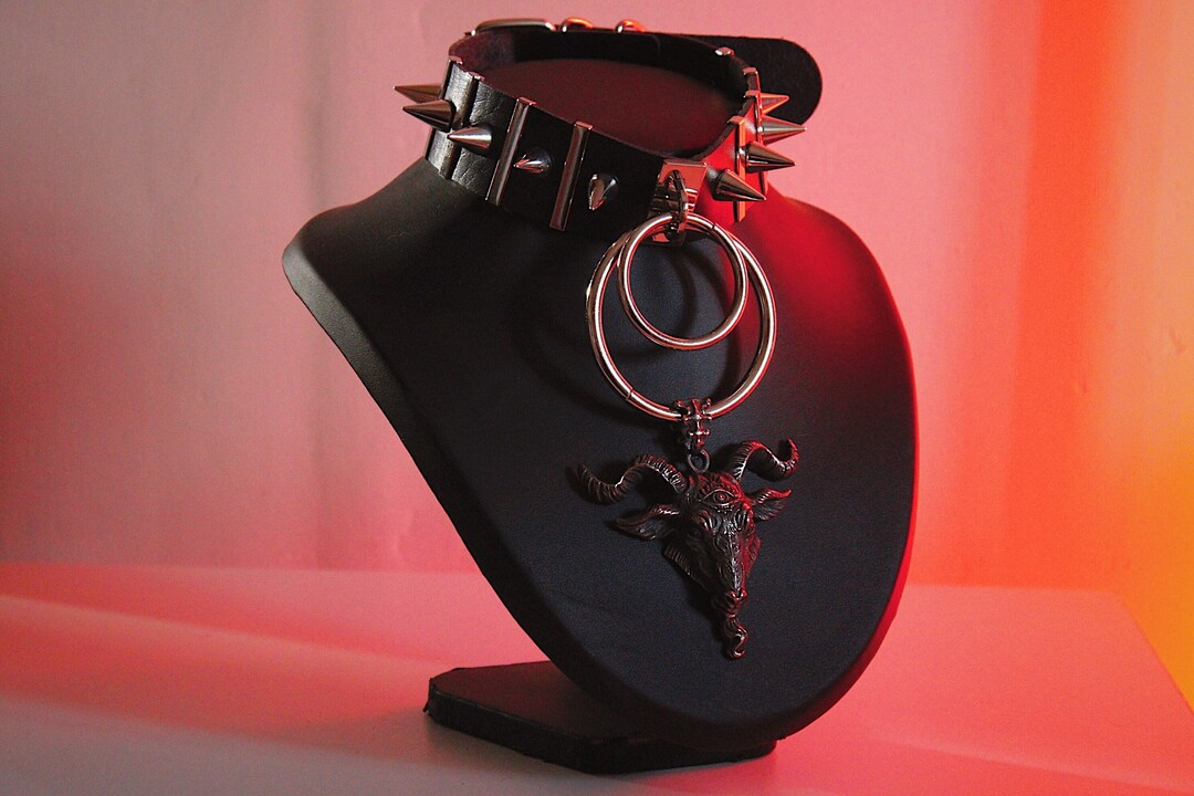 Baphomet Choker - Hand Made Spiked Gothic Leather Choker - Satanic ...