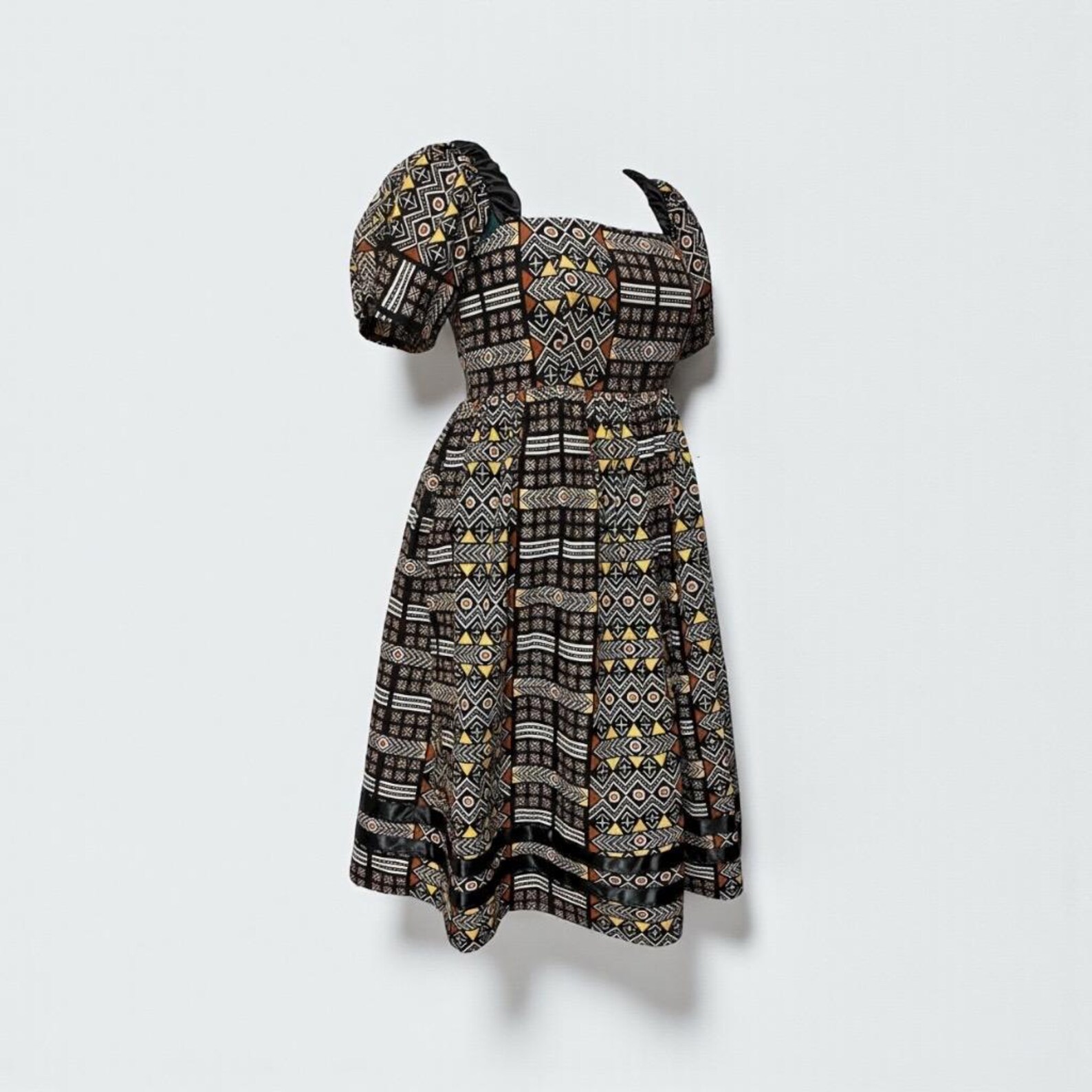 Native American Kookum Ribbon Dress With Puff Sleeves and Bow Size XL ...