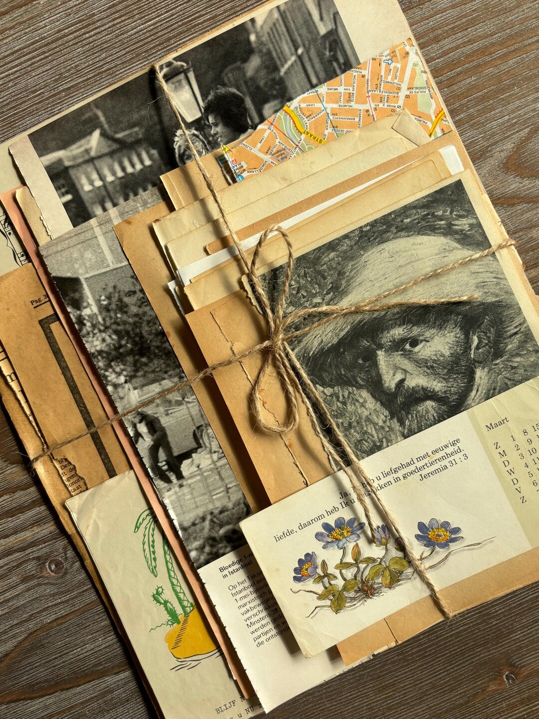 Vintage Paper Ephemera Set, Dutch Old Magazine Newspaper Map Pages ...