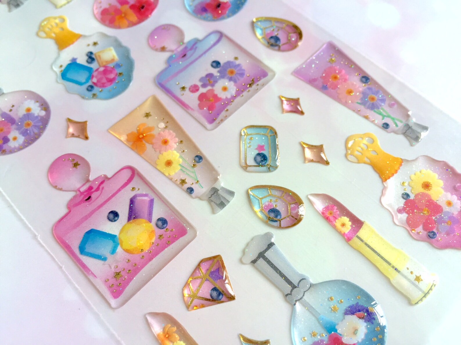 Bouquet Art Floral Flower Bottle Sticker Crystal Perfume Bottle ...