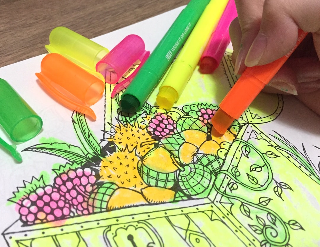 4 Gel Highlighter Stifte Bunt Bunt Neon Lippenstift Stift Gel Stift ...