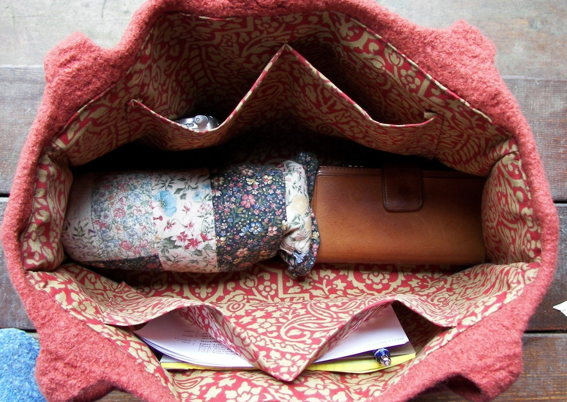 Knitting and Felted Bag Pattern ~ Viking Cable Bag - Etsy