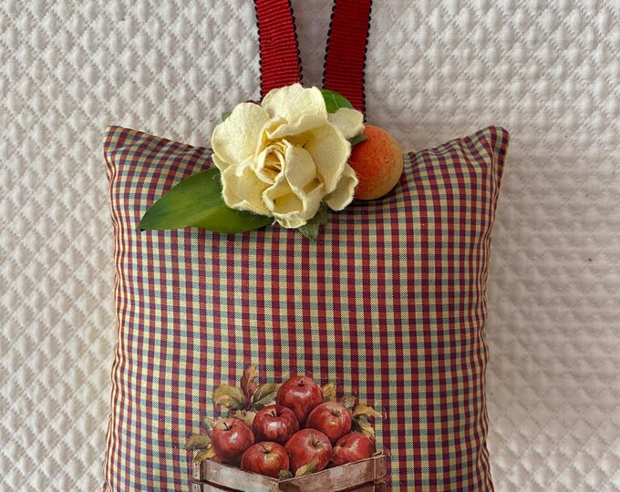 Hanging Lavender Sachet, Boho Fall Ornament, Cottage Door Hanger ...