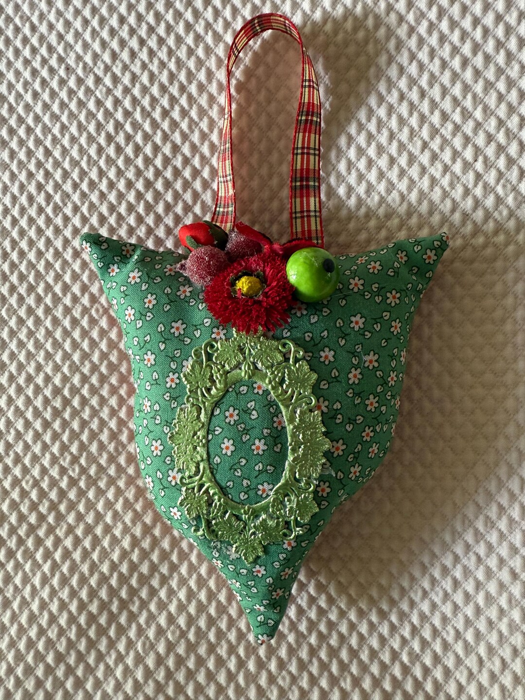 Christmas Shield Sachet - Vintage Linen Holiday Hanging Decor - Etsy