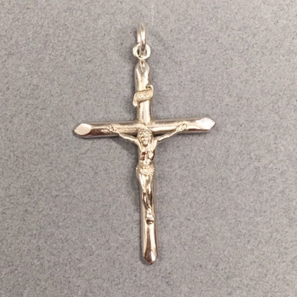 Roman Catholic Crucifix Necklace - Etsy