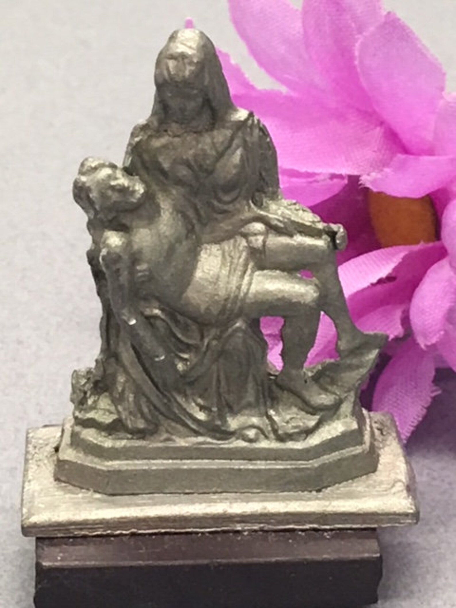 Pieta Figurine Statue Pewter Christ Sculpture Vintage Catholic - Etsy