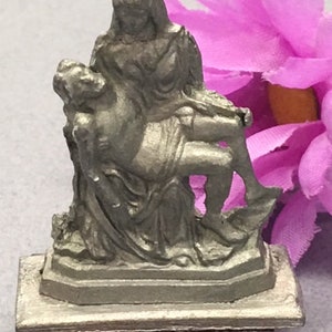 Pieta Figurine Statue Pewter Christ Sculpture Vintage Catholic Figurine ...