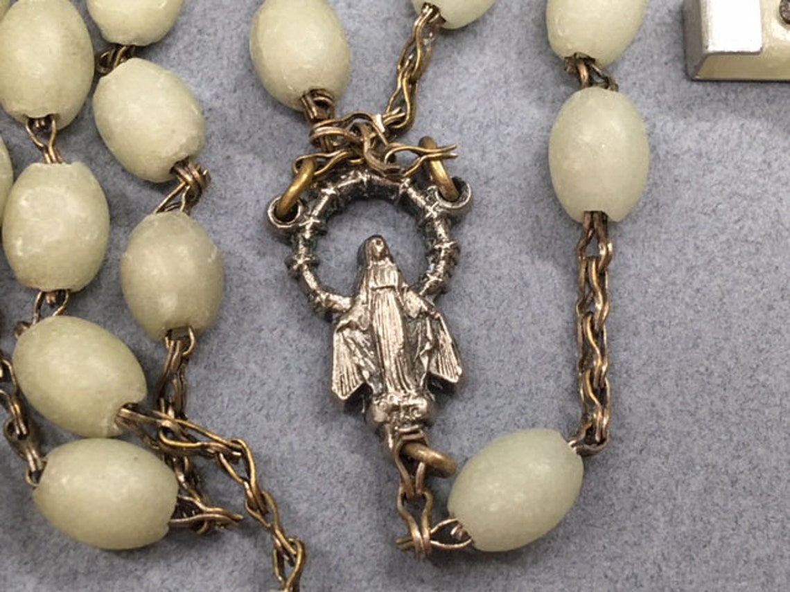 Glow in the Dark Rosary Italian Light Green Neon Glow Rosary - Etsy