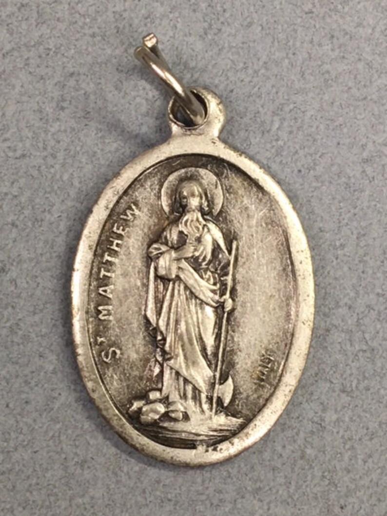 St Matthew Medal Apostle Gospel Protect Bankers Vintage Catholic Gift ...