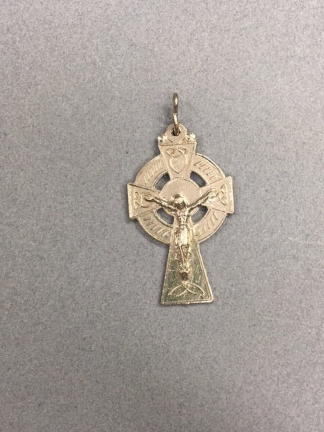 Celtic Cross Pendant Irish Circle Nimbus Great Britain Ireland Vintage ...