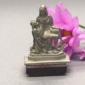 Pieta Figurine Statue Pewter Christ Sculpture Vintage Catholic Figurine ...