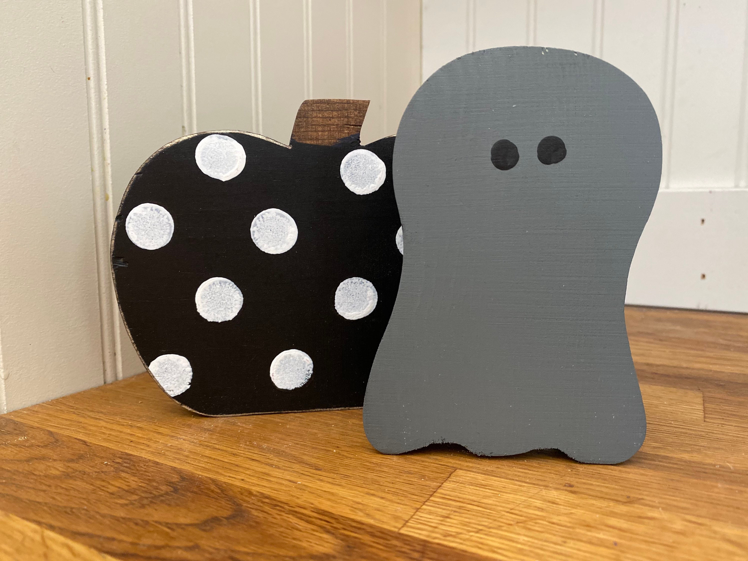 Gray or Black Mini Wood Ghost, Wood Ghost, Wood Ghosts, Halloween ...