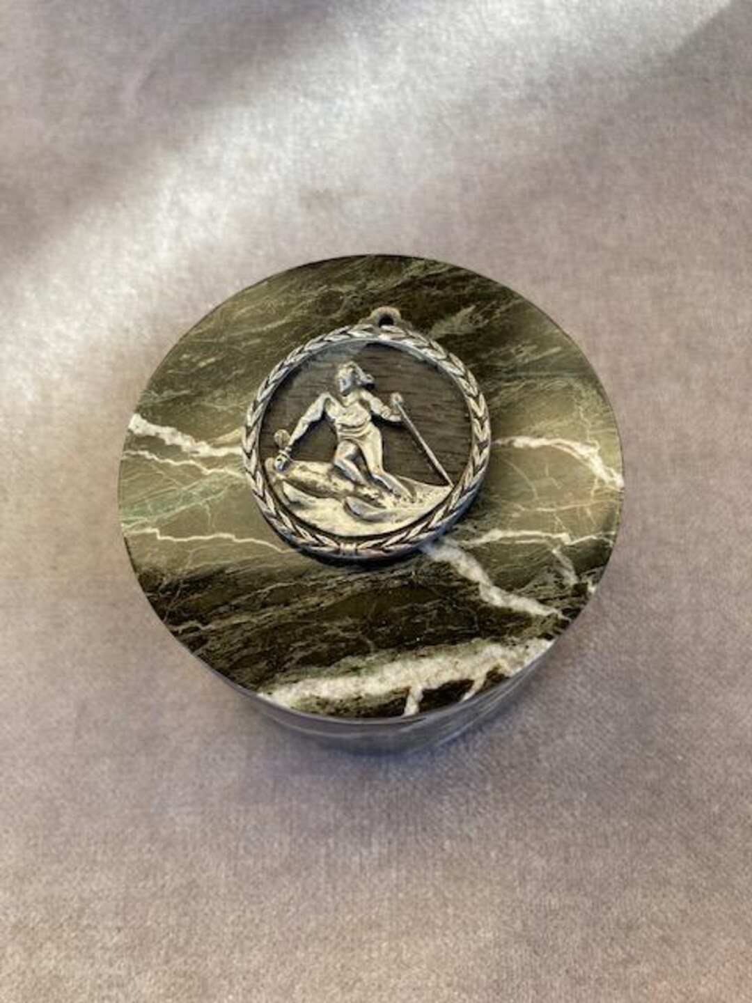 Ski Female Marble Ring Box - Etsy