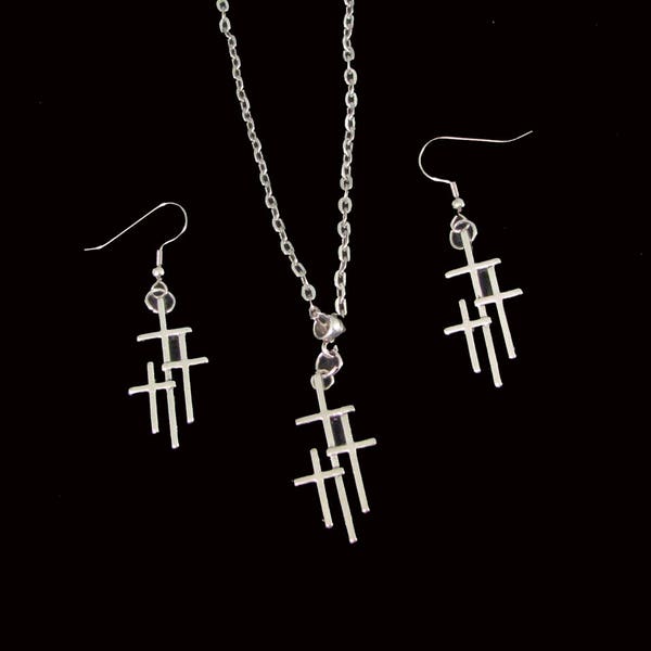 Three Crosses Necklace - Etsy
