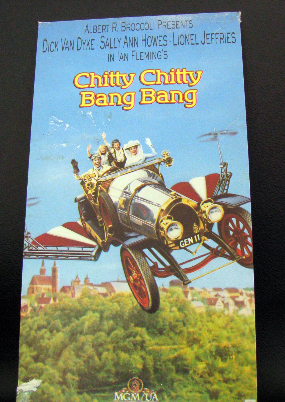 CHITTY CHITTY BANG Bang (1968) Repurposed Original Vhs Sleeve to Unique ...