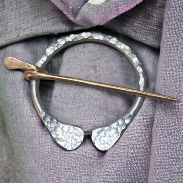 Penannular Brooch - Etsy