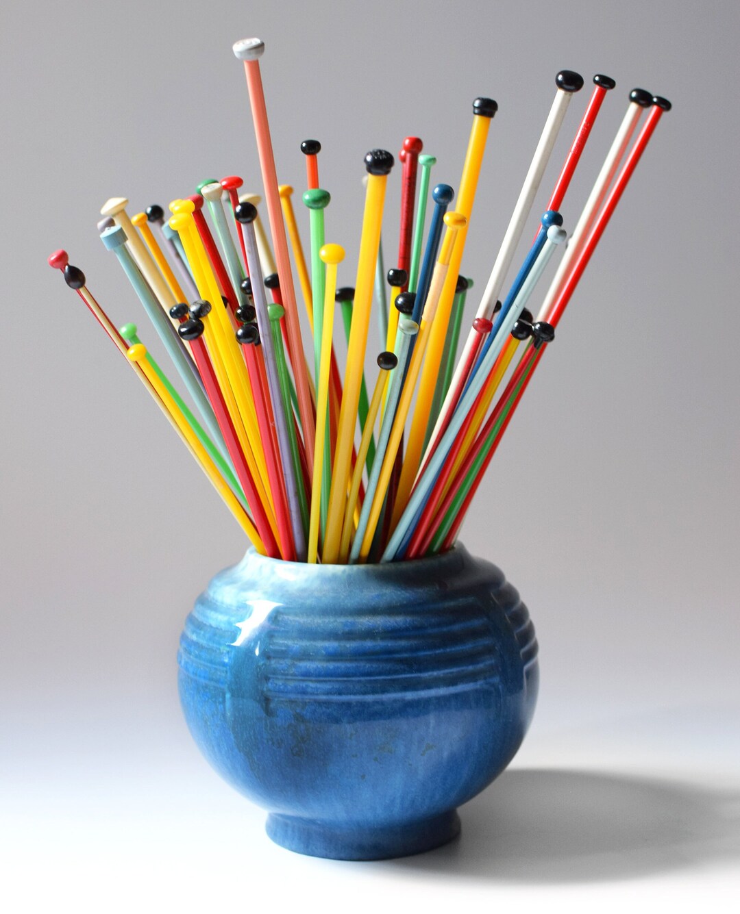 Vintage Knitting Needles Rainbow Colours 74 Count Pairs and Singles - Etsy