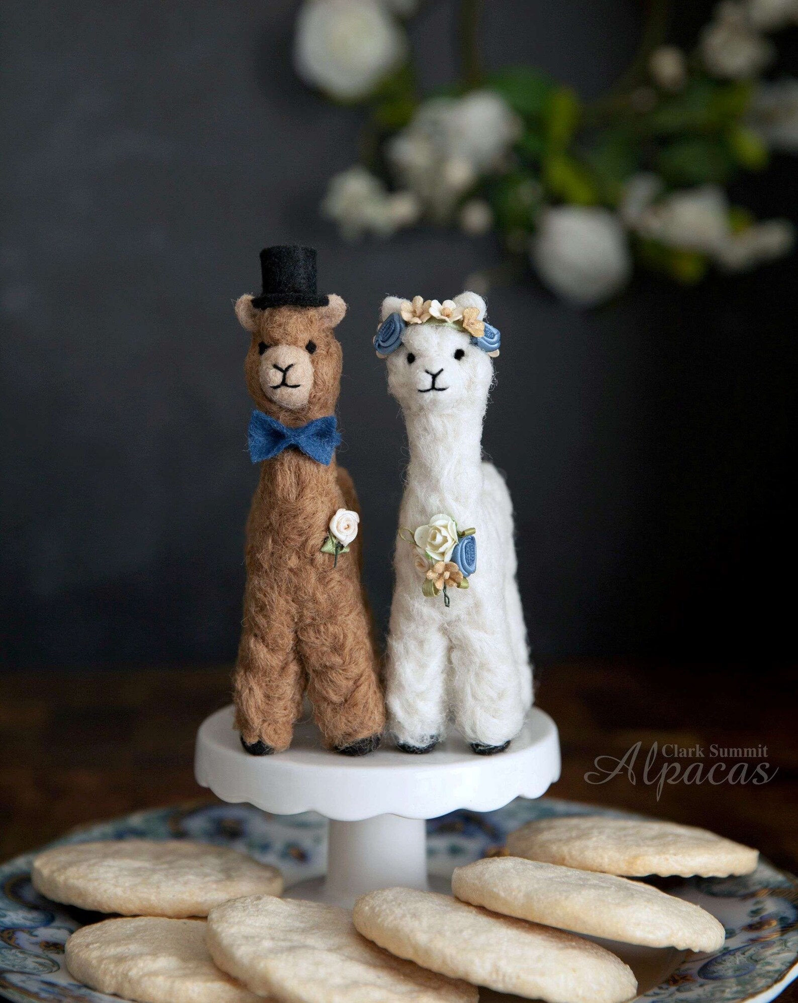 Alpaca Bride And Groom Unique Wedding Cake Topper With Alpaca Etsy