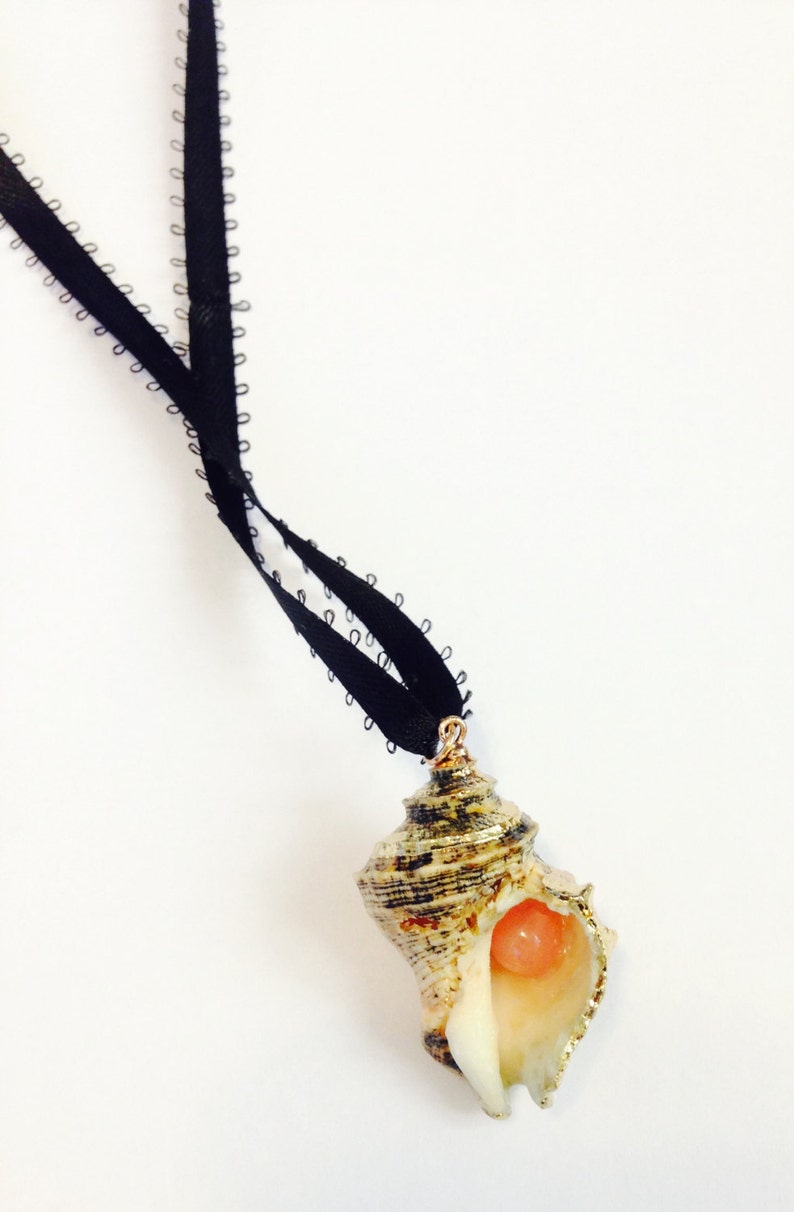 The Little Mermaid Voice/ursela's Inspired Necklace Glow - Etsy