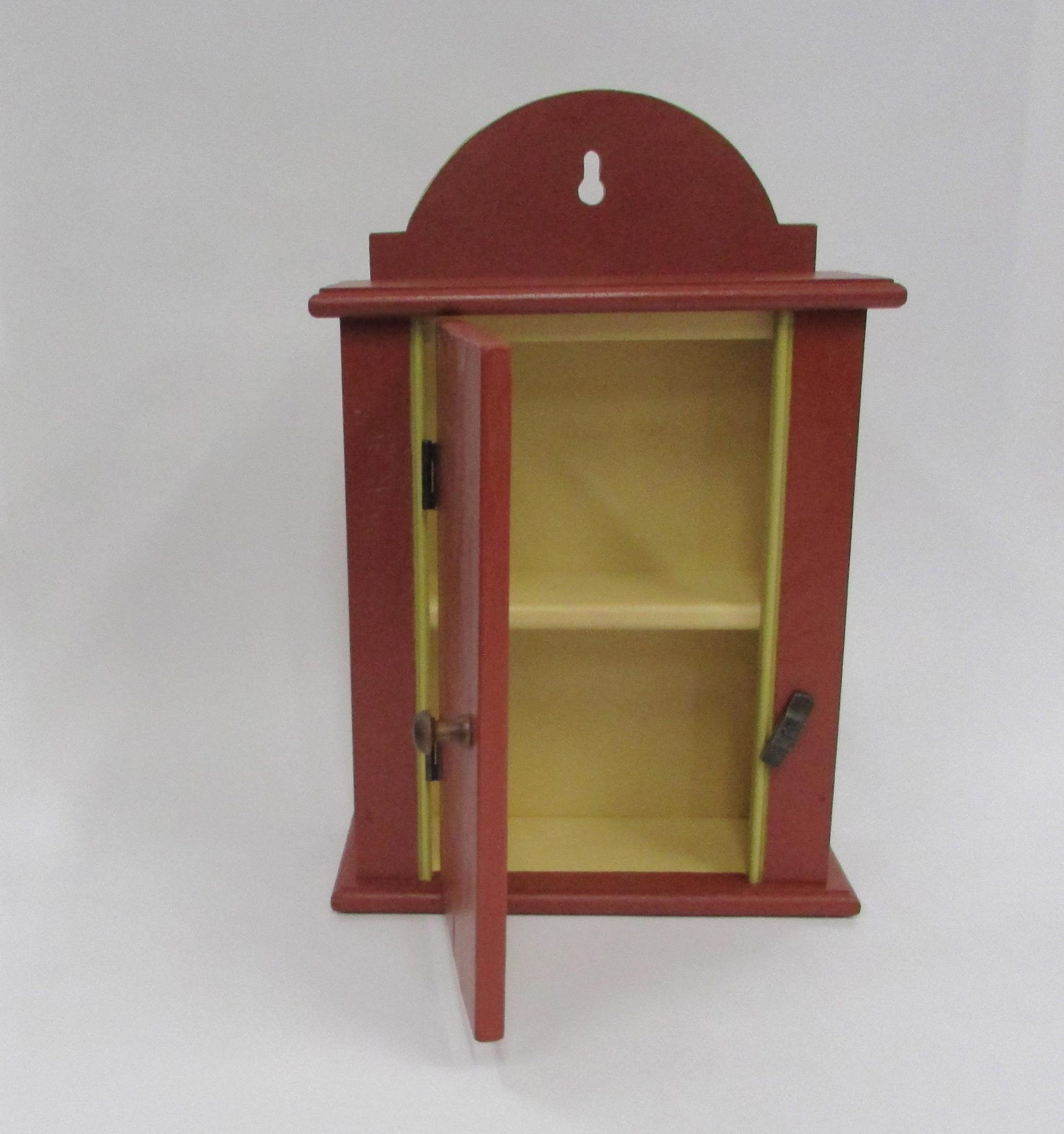 Shaker Round-top Wall Cabinets - Etsy