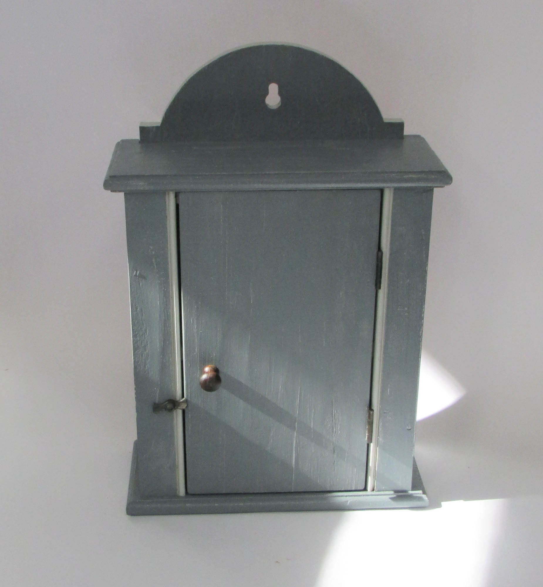 Shaker Round-top Wall Cabinets - Etsy