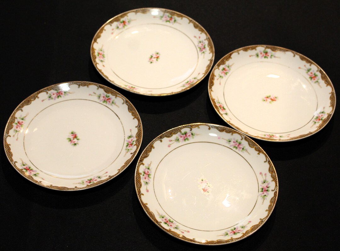 Nippon Pattern N2928 Set of Four Plates - Etsy