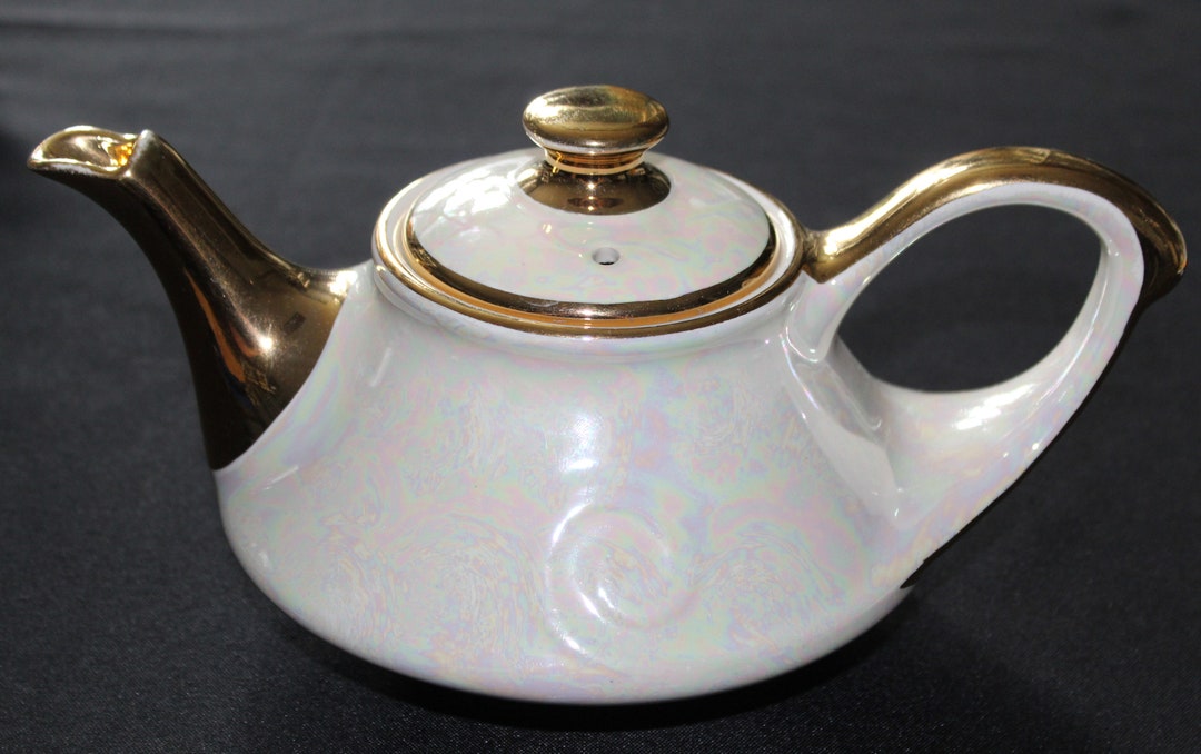 Pearl China Company Teapot Iridescent 22kt Gold Hand Decorated Tea Pot ...