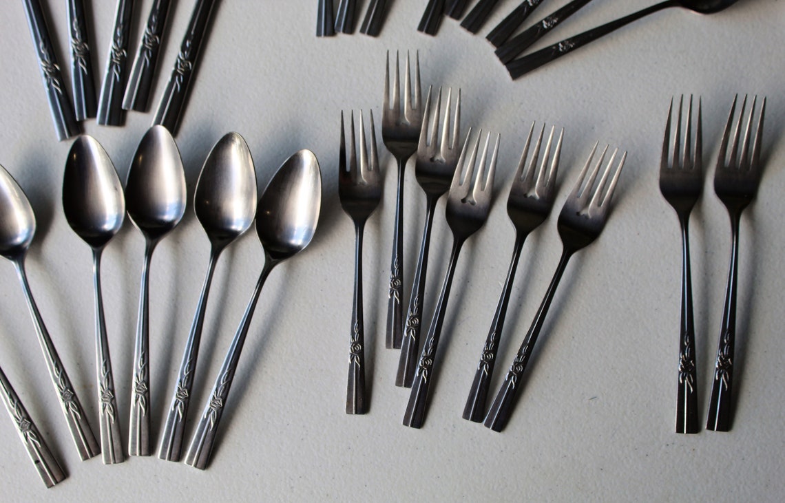 Epic Custom Rose Design Stainless Flatware 30 Piece Set - Etsy