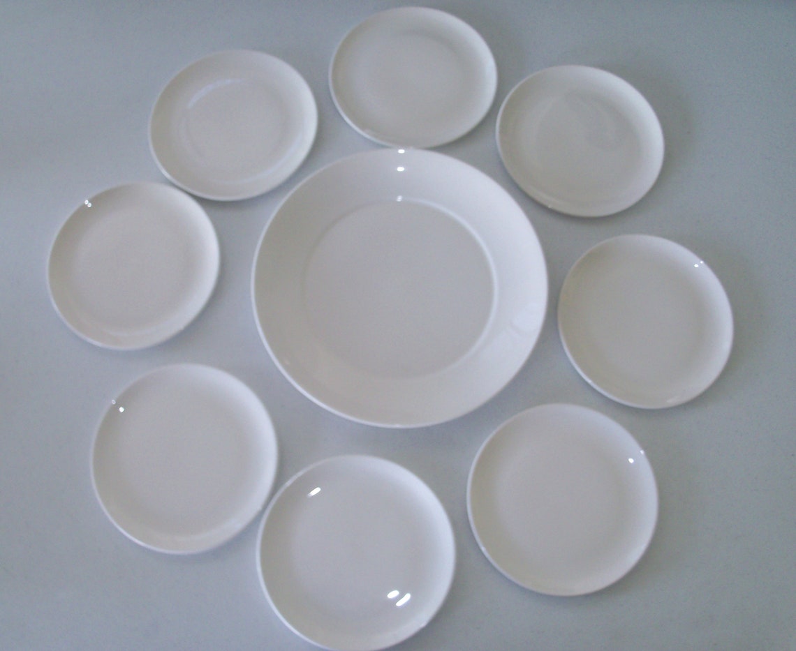 Dudson White China Set of Nine Plates - Etsy