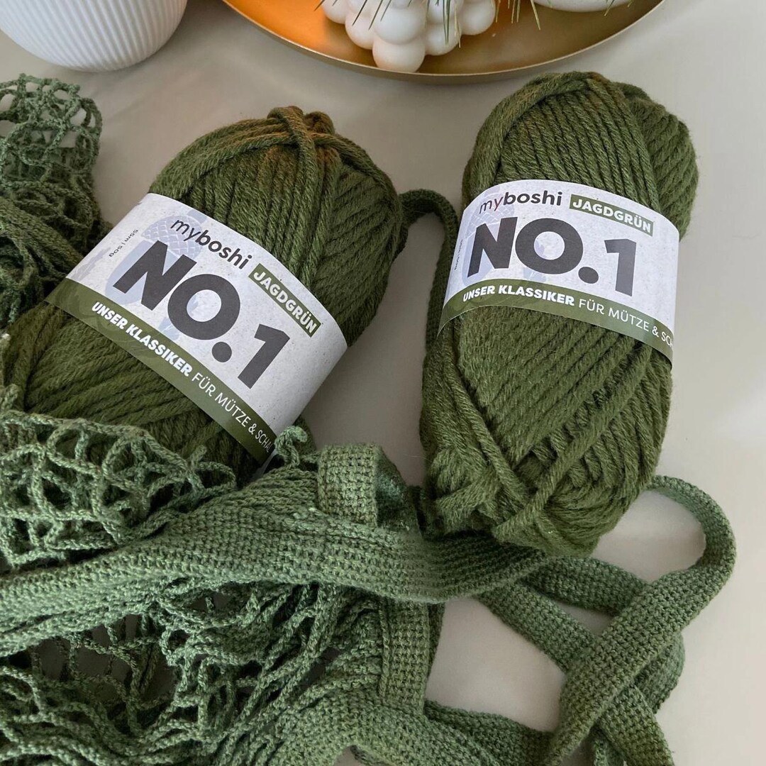 NO.1 Myboshi, the Standard Yarn in 40 Colors, 50g=55m, Virgin Wool ...