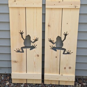 Exterior Tree Frog Shutter Made of Pine Perfect for Your Cabin, Cottage ...