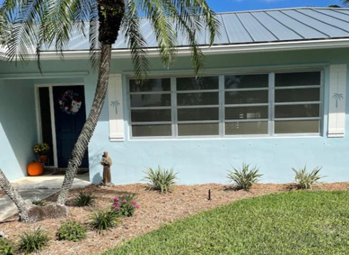 PVC Palm Tree Exterior Shutter: Customize Your Shutter Height - Etsy