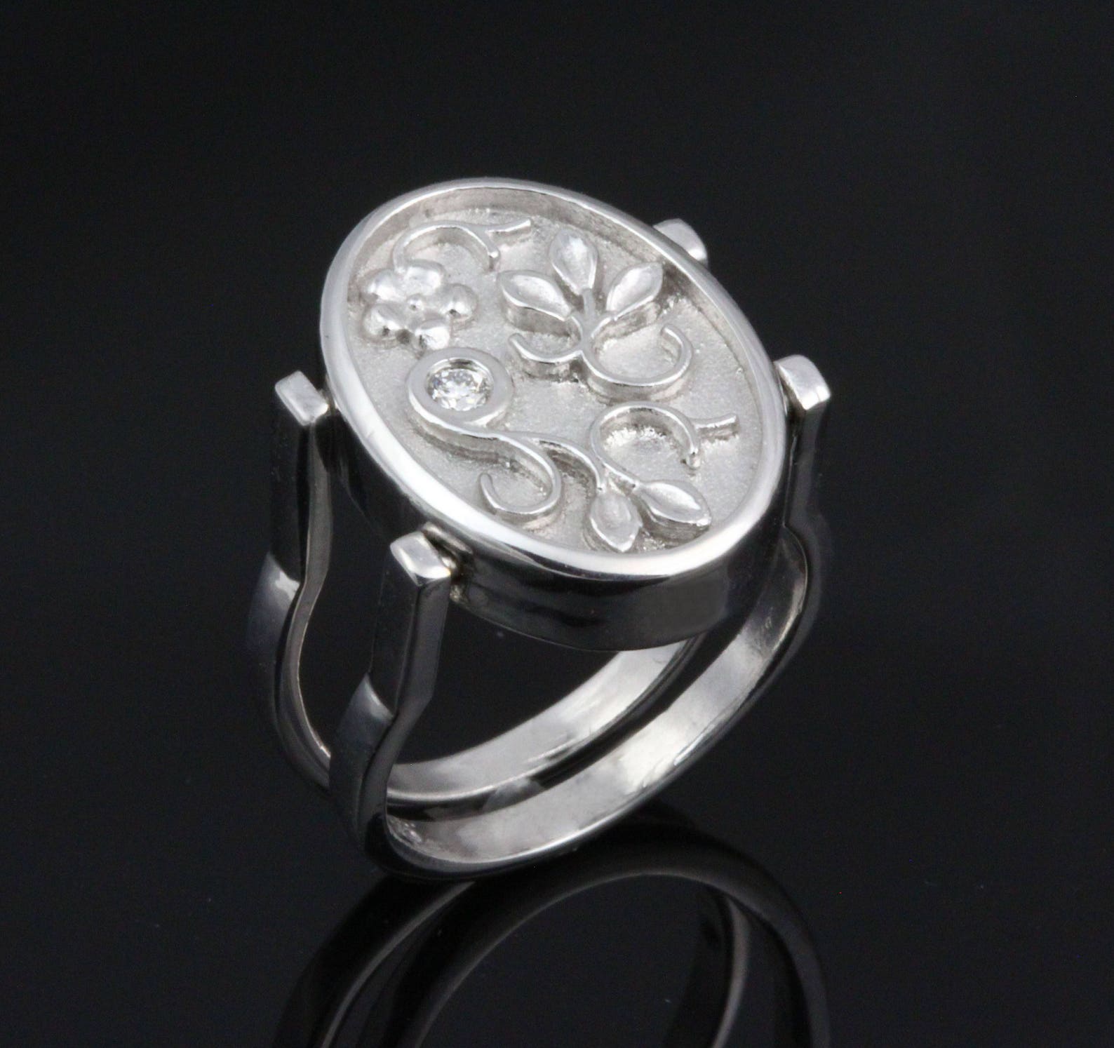 Reversible Diamond Ring, Flip Ring, Diamond and Sapphire Ring, Vintage ...