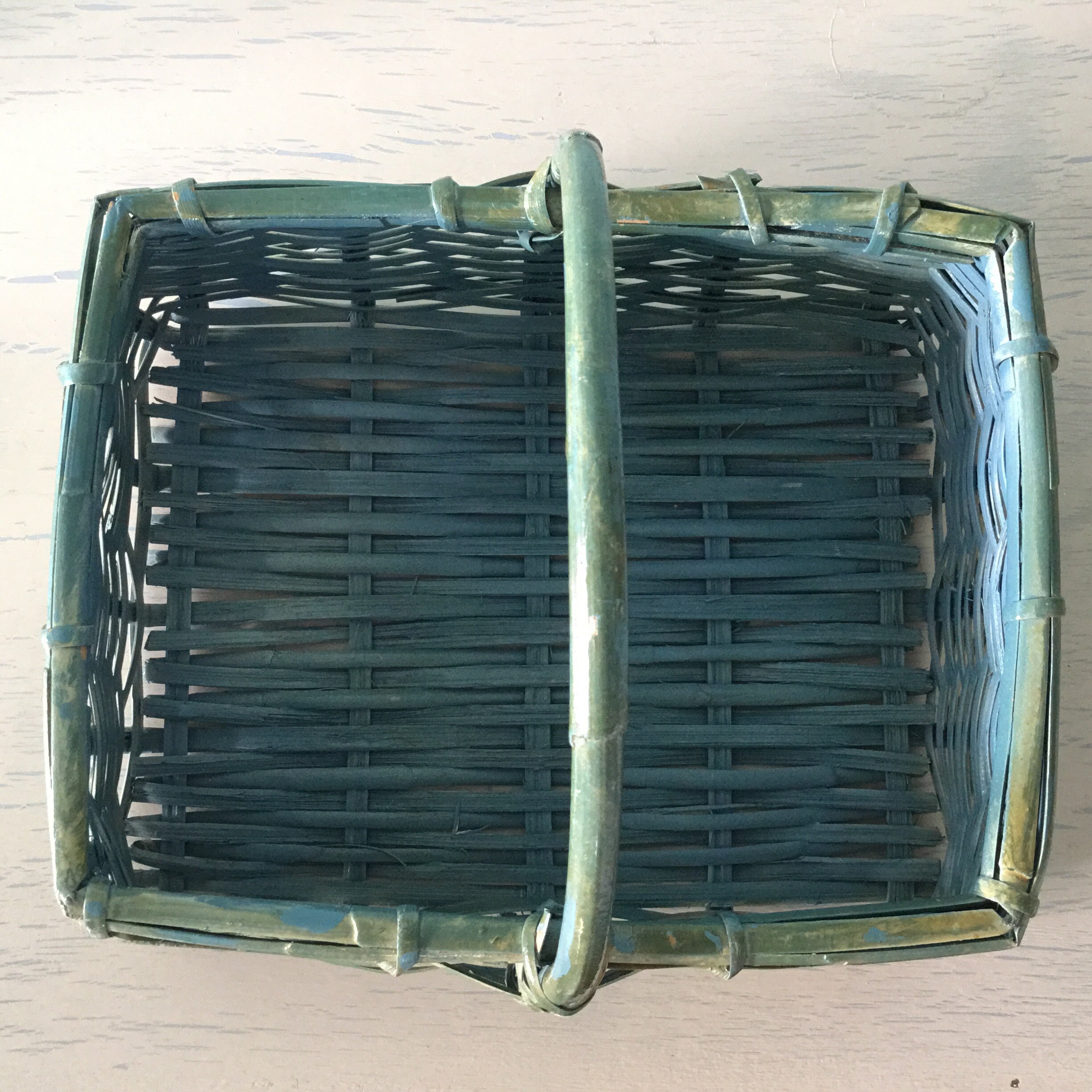 Woven Upcycled Green Summer/easter Basket With Cotton Cloth - Etsy Canada