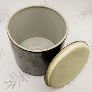 XXL Iron Rust Ceramic Stoneware Canister • 7200ml 243oz Airtight Food ...
