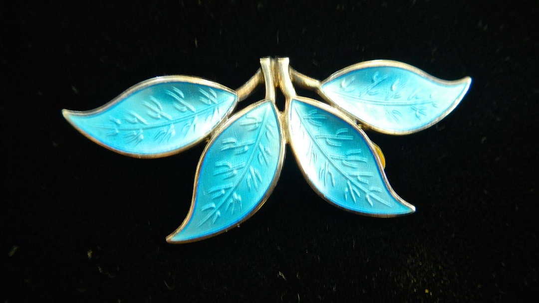 A David Andersen Norway Brooch in Sterling Enamel in Tourqoise ...