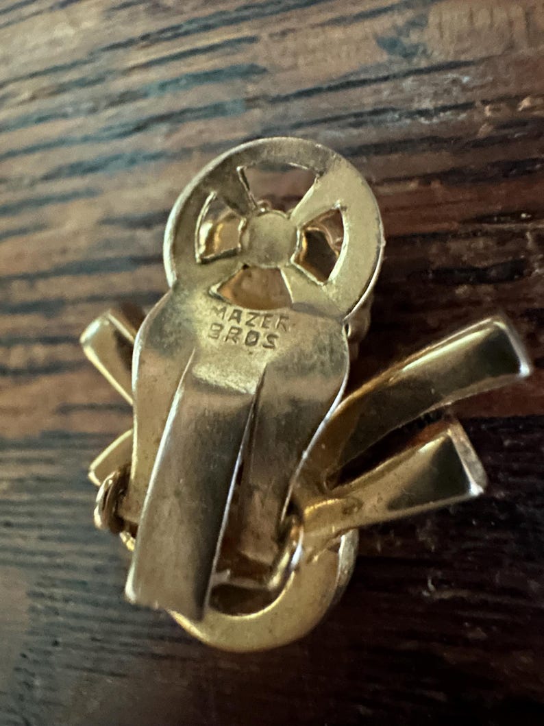 Mazer Bros Parure of Necklace and Clip on Earrings Circa 1940s in Clear ...