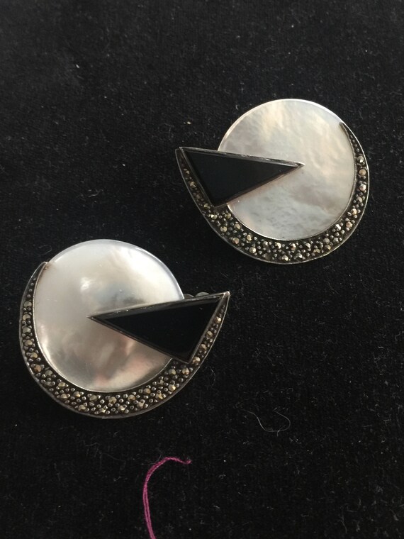 Circa 1980, a pair - Gem