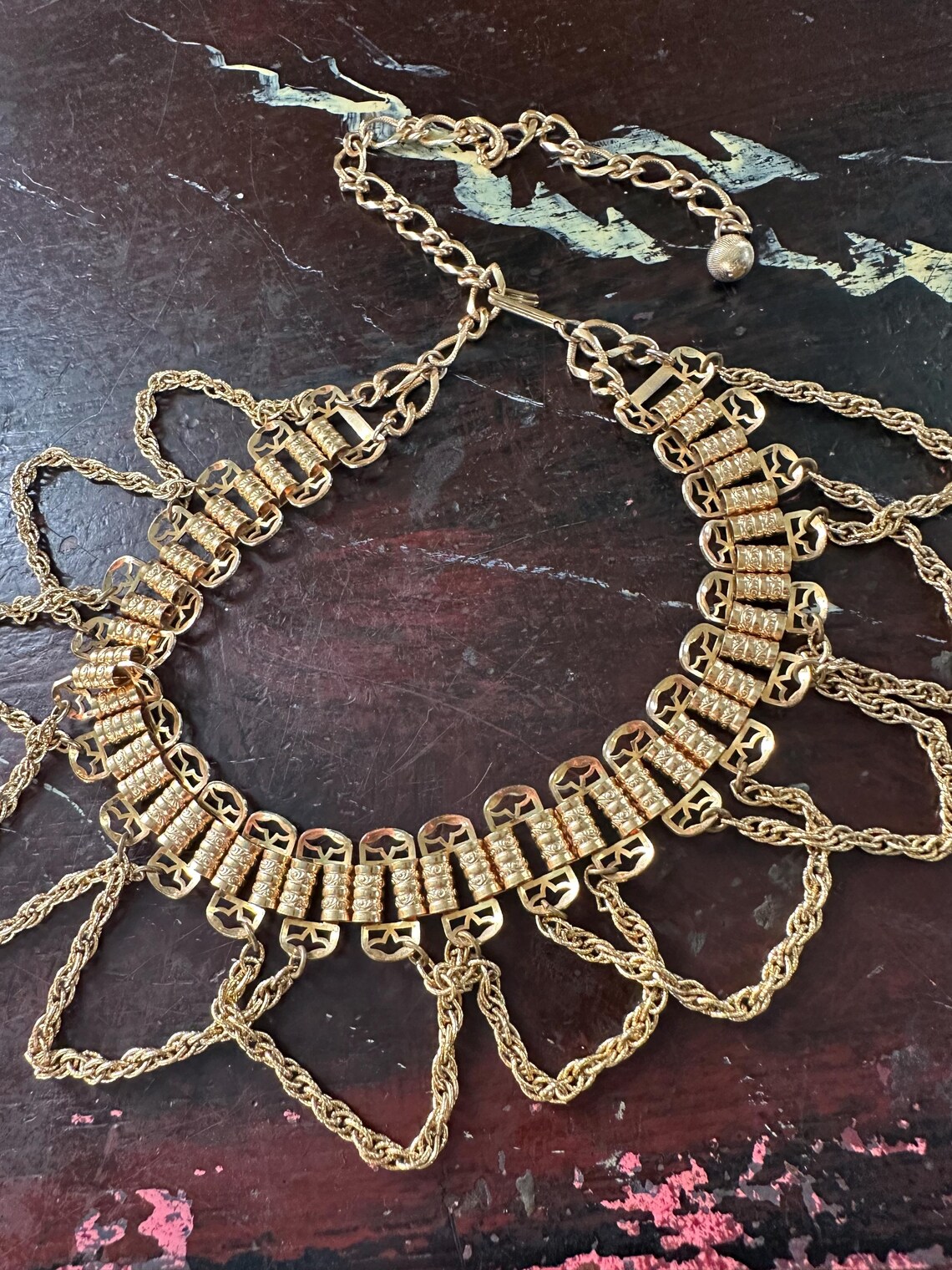 Gold Chain Drape 1960s Chocker or Nape Necklace With Stamped Segments ...
