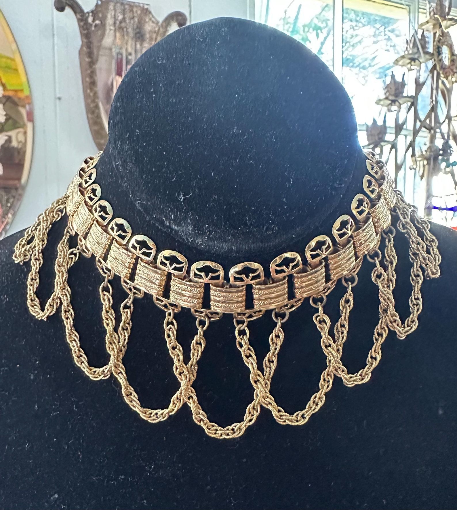 Gold Chain Drape 1960s Chocker or Nape Necklace With Stamped Segments ...